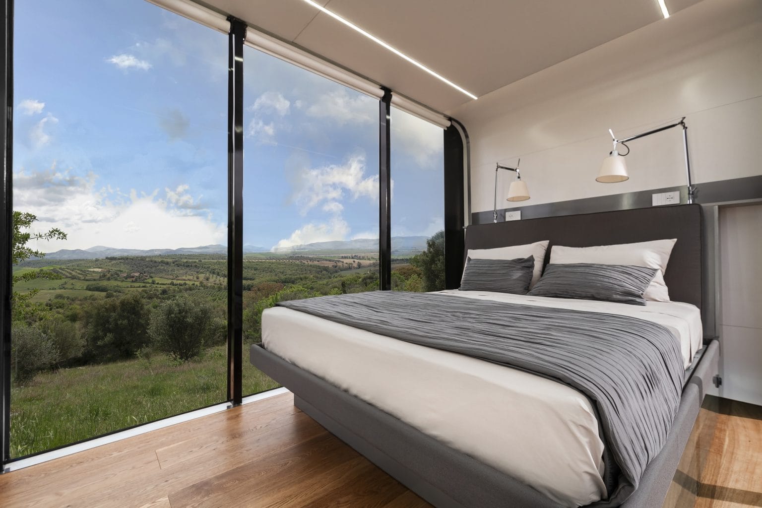 DEFENDER ECO HOME | Roadshows | REV