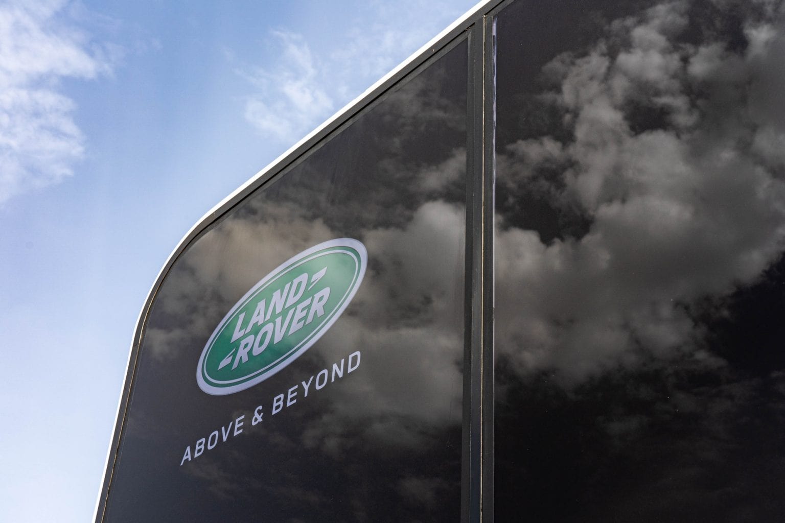 DEFENDER ECO HOME | Roadshows | REV
